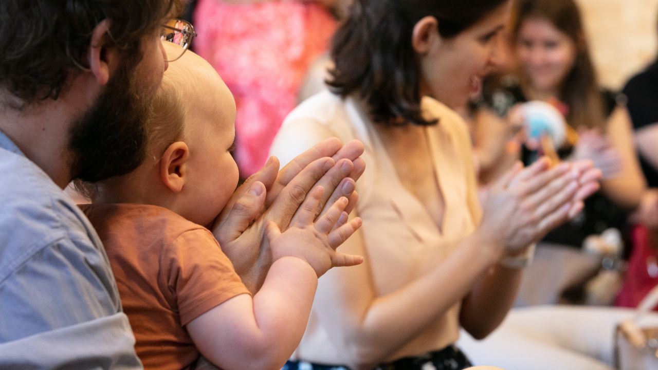 Bébé baroque : atelier musical pour les tout-petits | Centre de musique ...